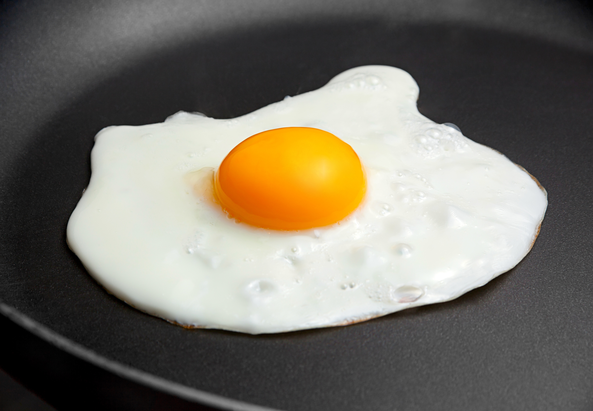The Vitamins In An Egg Yolk Healthfully