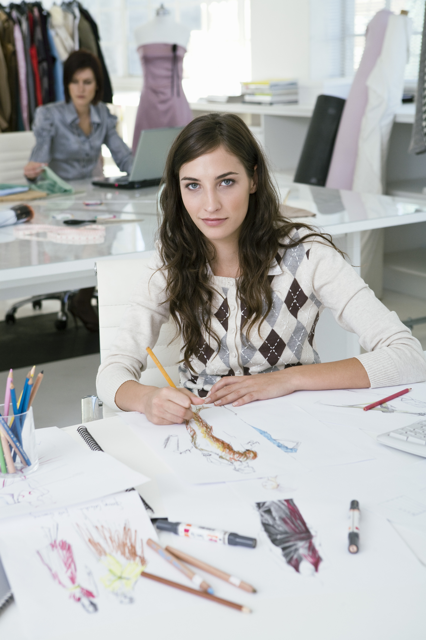 Fashion Designer Salary California Draggolia