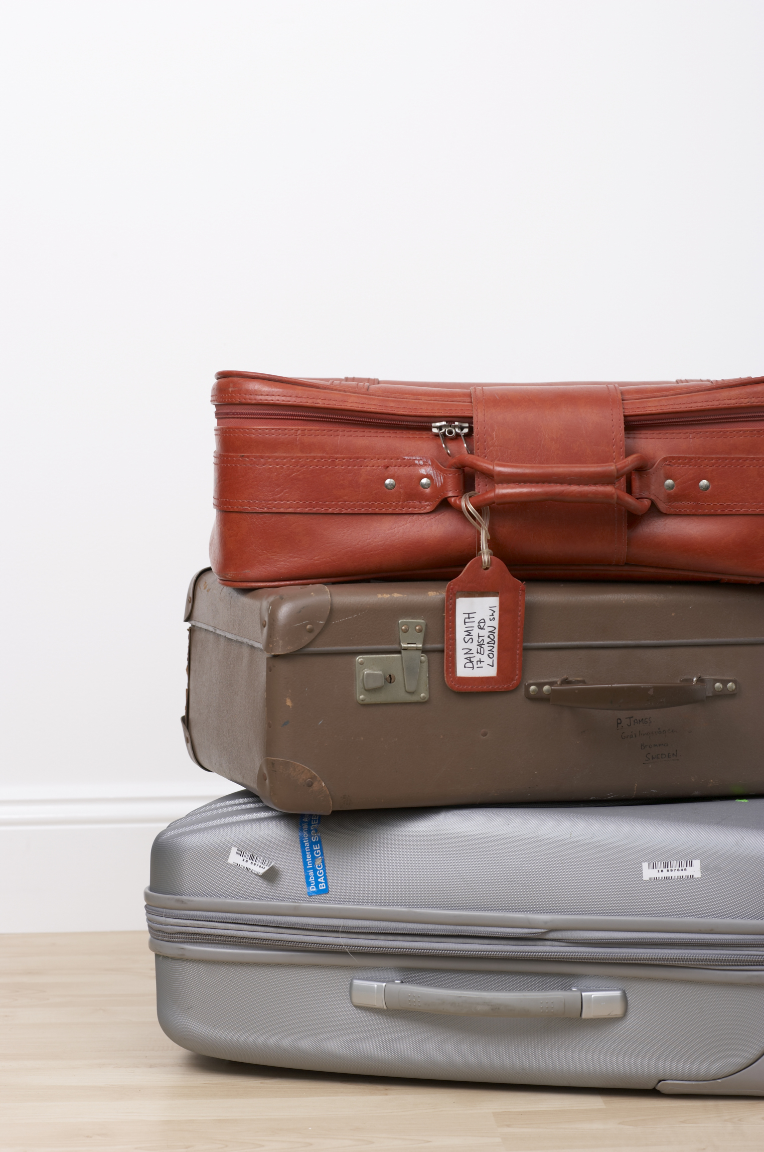What Not To Put On Luggage Tags USA Today