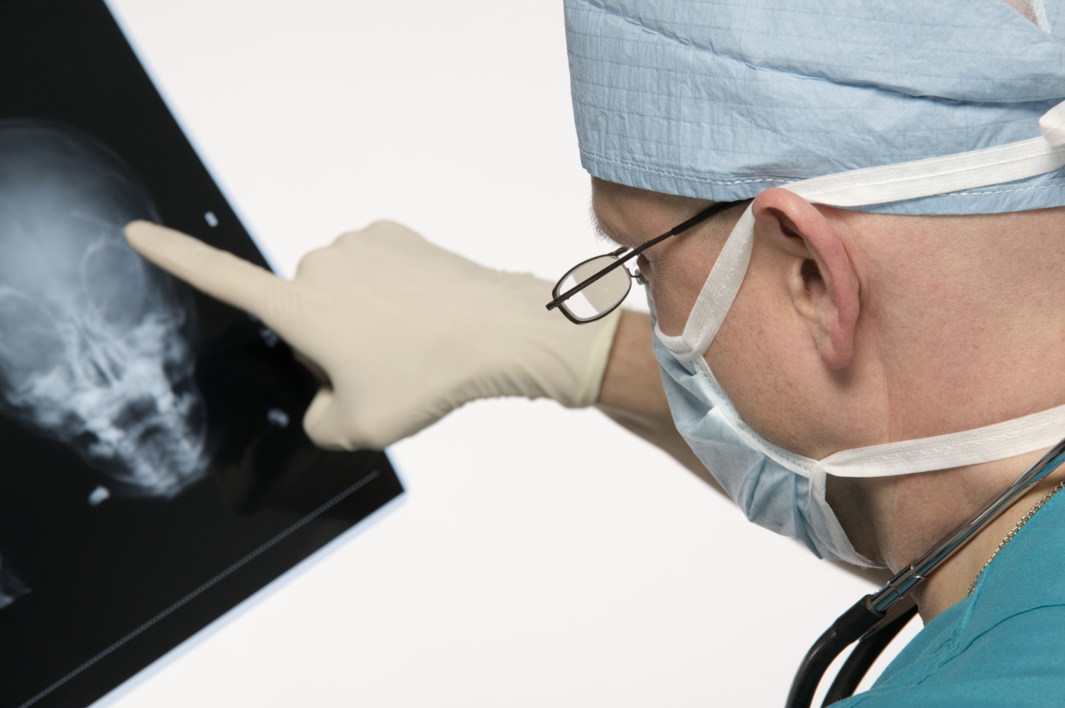 The Characteristics of a Neurosurgeon | Career Trend