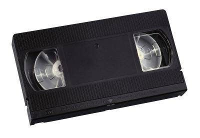 How do I Record From a DVR to a VHS Tape? | It Still Works